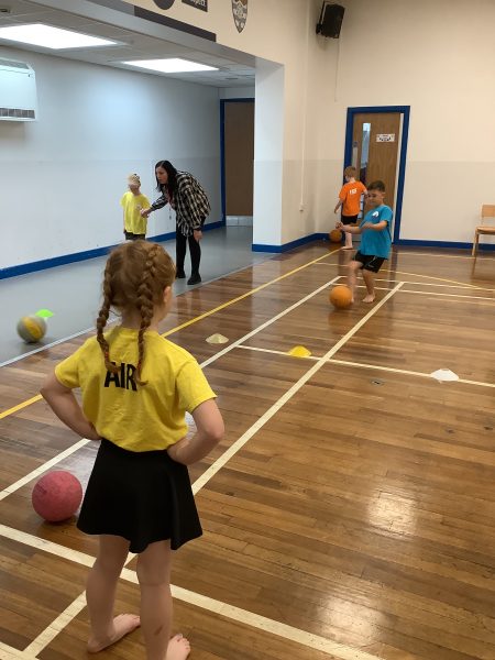 Football- Passing and receiving | Birkwood Primary School
